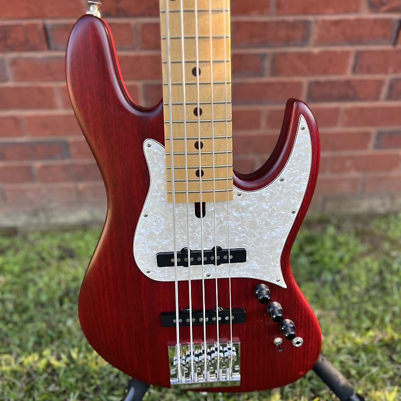 Rbass DC 5 String Bass Guitar | Reverb UK