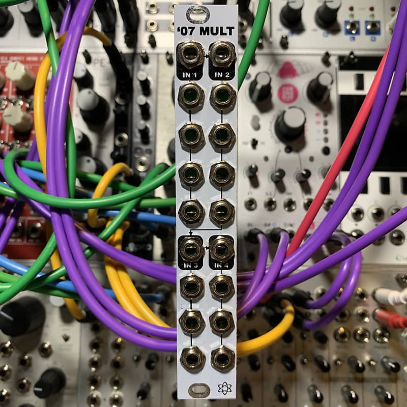 Synthrotek MST '07 Buffered Multiple Eurorack Module White | Reverb