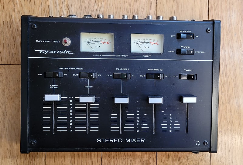 Realistic Realistic 32-1100A - Black 90s | Reverb