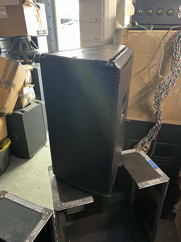 Clair Brothers P2 Concert Passive Biamp Speakers 12” LF & 2” | Reverb