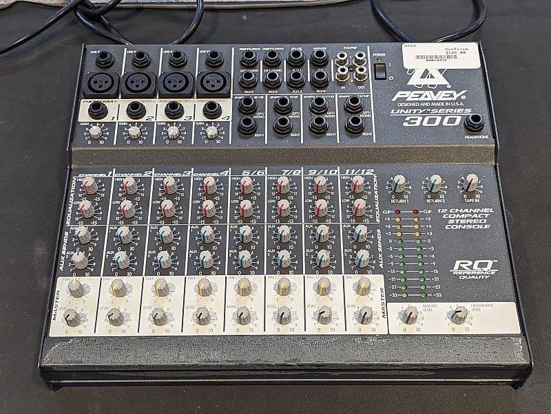 Peavey Unity Series 12 Channel Mixer | Reverb