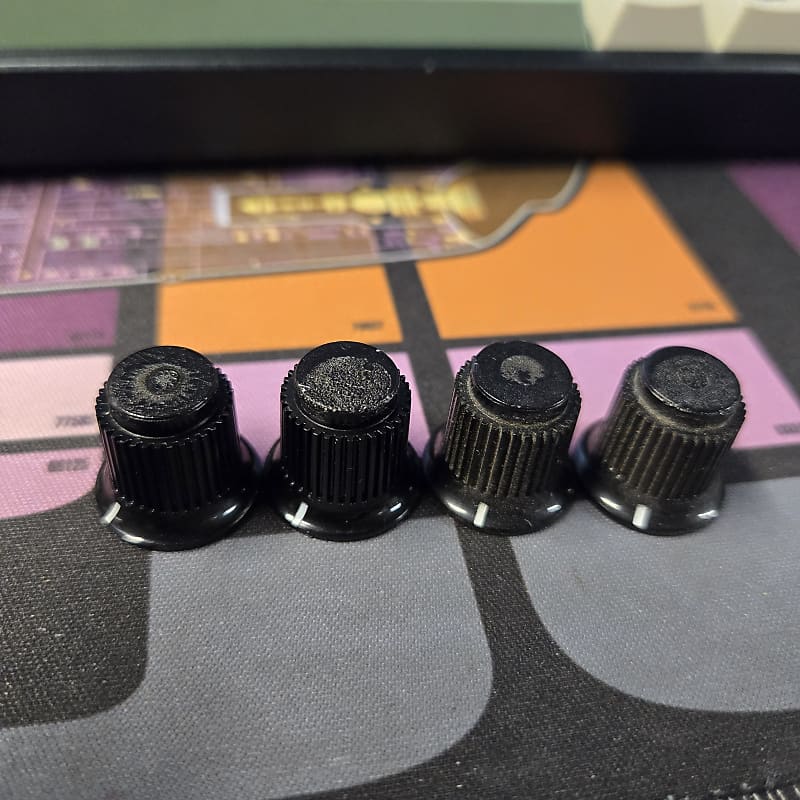 *Single* Peavey amp knob for silver stripe Transtube, Bandit, | Reverb