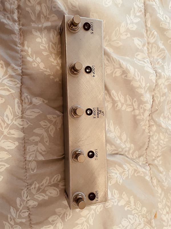 Loopmaster 5 Way switcher | Reverb