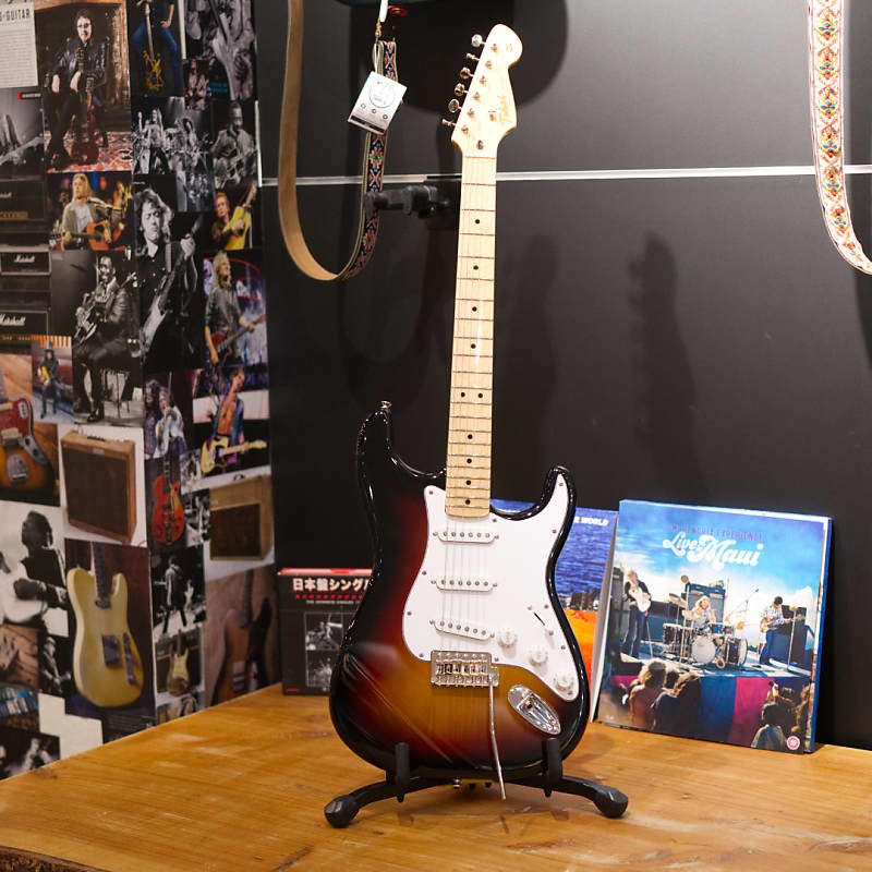 Tokai AST-48 2025 - 3 tone sunburst | Reverb Deutschland