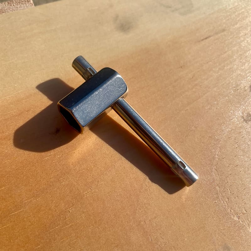 Vintage 1960s Ludwig Mini Rail Consolette Hex Drum Key NOS | Reverb UK