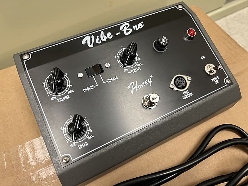 Shin-Ei Vibe Bro Honey Uni-Vibe | Reverb