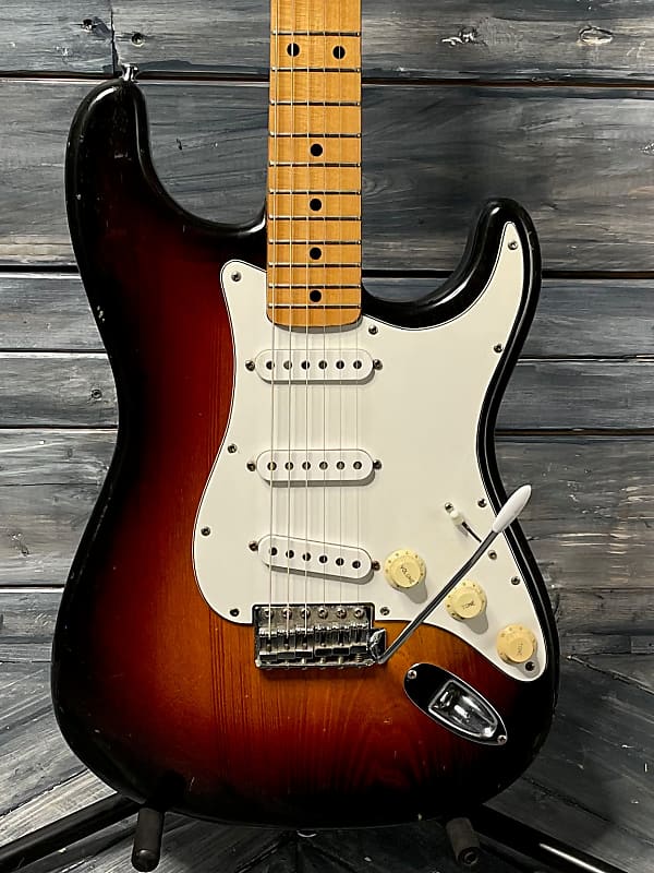 Used Daion 80's MIJ Performer Strat with Hard Shell Case- | Reverb