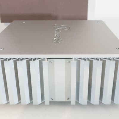 Burmester 032 Integrated Amplifier Integrated | Reverb Deutschland