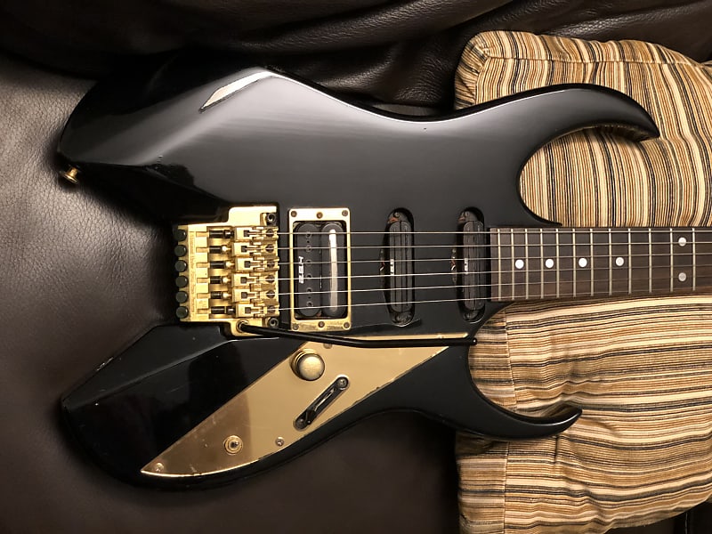 1994 Ibanez Reb Beach Voyager RBM 100 Black Lo-Pro | Reverb España