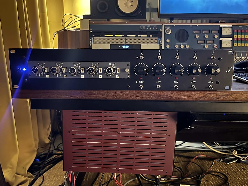 Video! Neve 33130 5 Channel Microphone Preamp 1970s | Reverb