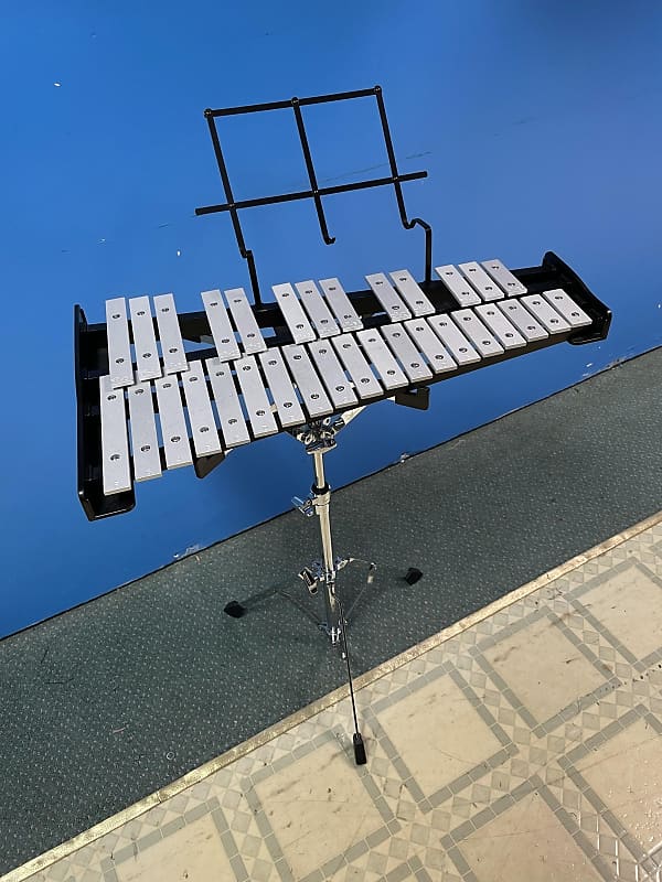 USED PEARL BELL KIT WITH PRACTICE PAD AND STANDS | Reverb