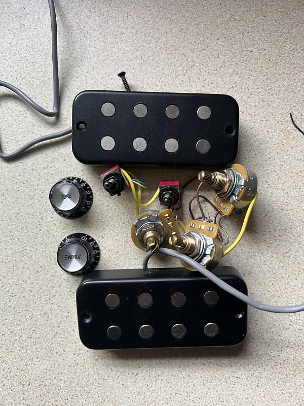 Gibson Thunderbird bass 2015 Coil tap pickups | Reverb UK