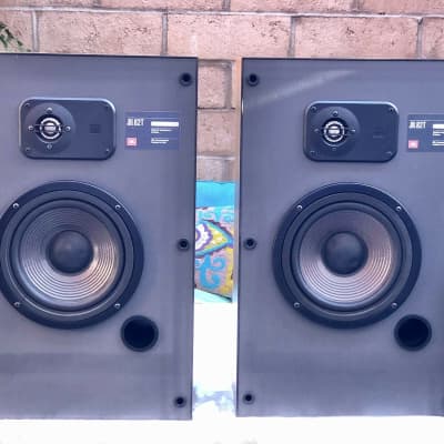 JBL 82T 8” 2 Way Loudspeakers. 8 Ohms 12 JBL 82T 8” 2 Way | Reverb