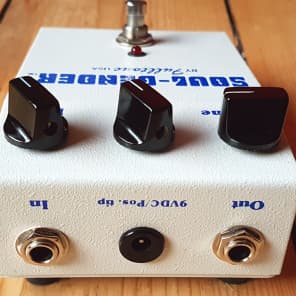 Fulltone Soul-Bender Big Box NKT 275 Fuzz Tone Bender #1384 Fulltone Soul-Bender Big Box NKT 275 Fuzz Tone Bender #1384