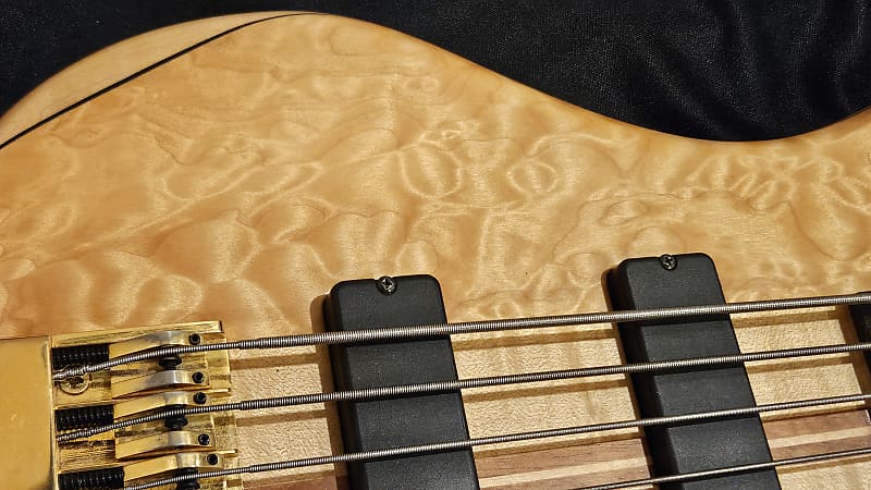 Pedulla Thunderbass ET6 AAA quilted maple | Reverb