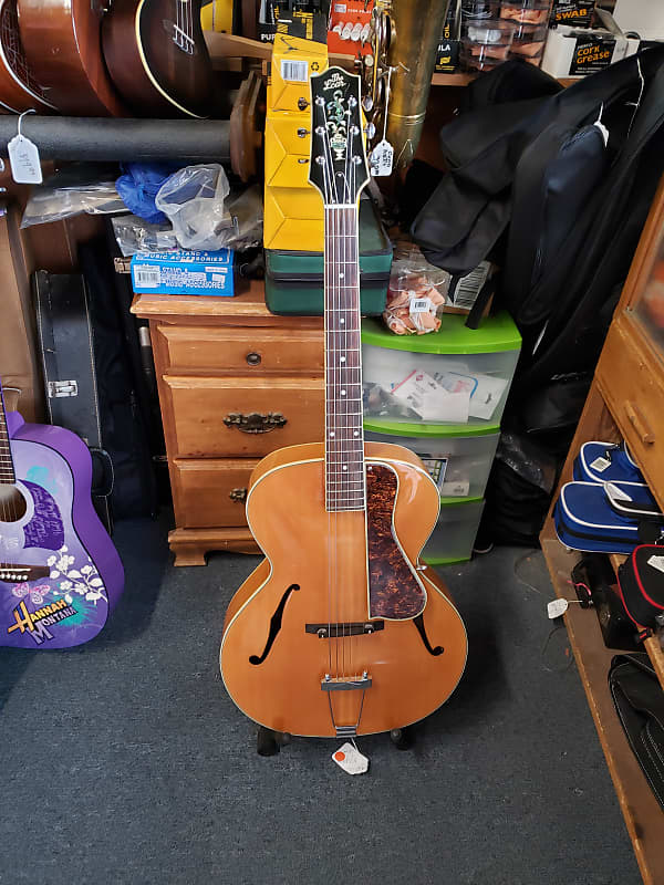 The Loar LH-500 NA - Natural | Reverb