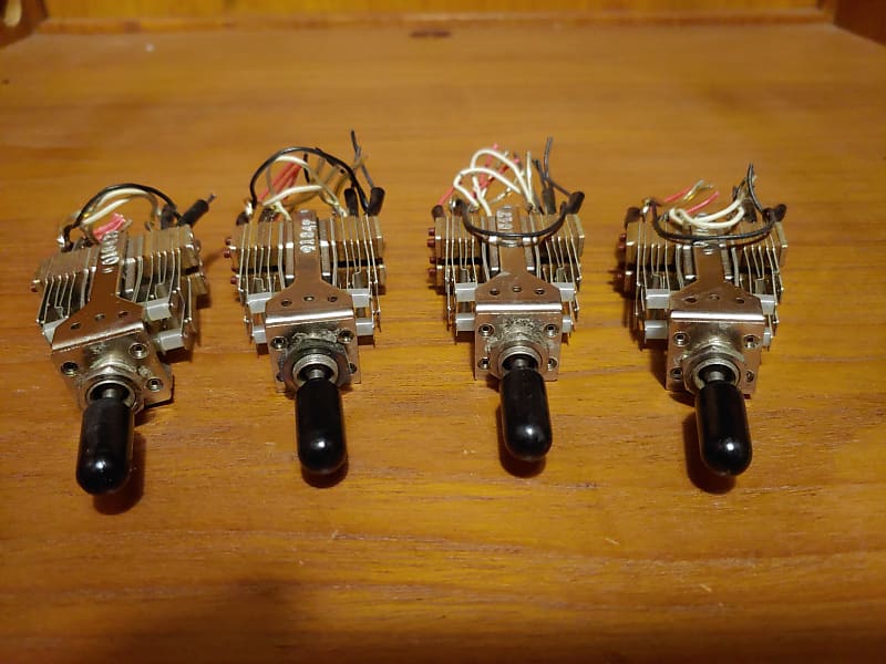 Autogram AC-8 3 Position Heavy Duty Leaf Switch On OFF On | Reverb