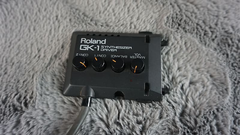 Roland GK-1 23-pin guitar synthesizer driver w/ built in | Reverb