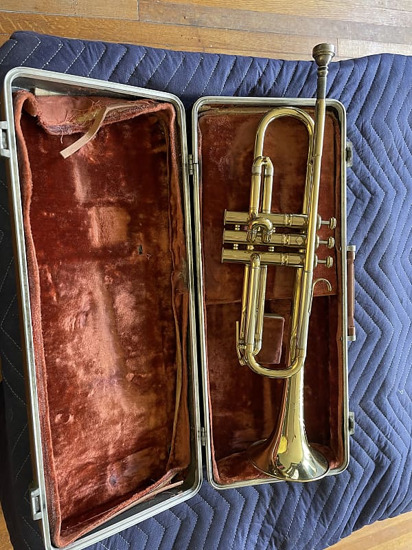 carl fischer senator trumpet - really nice shape | Reverb