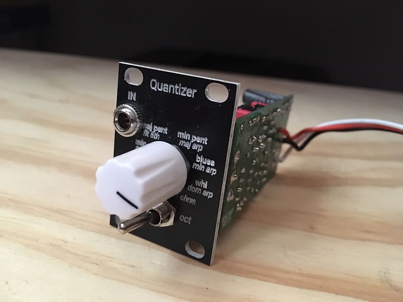 Barton Musical Circuits Simple CV Quantizer in 1u tile | Reverb