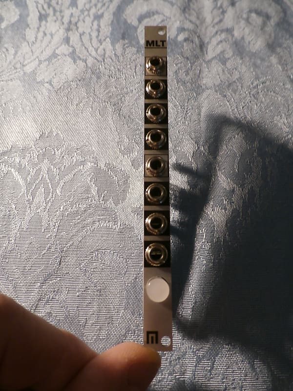 Malekko Heavy Industry Performance Buffered Mult | Reverb