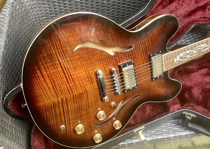 Michael Kelly Michael Kelly Deuce Phoenix 335 archtop / | Reverb