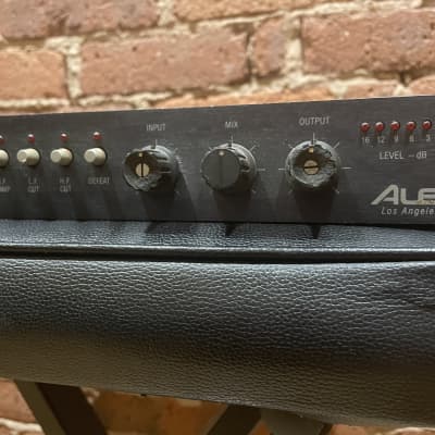Alesis XT 1980s Digital Reverb Rack Unit | Reverb
