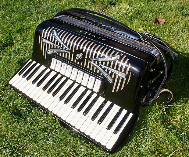 Excellent Sonola R460 120 Bass Accordian & Original | Reverb Australia
