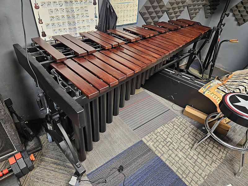 Majestic Concert 4.3 Octave Rosewood Marimba | Reverb