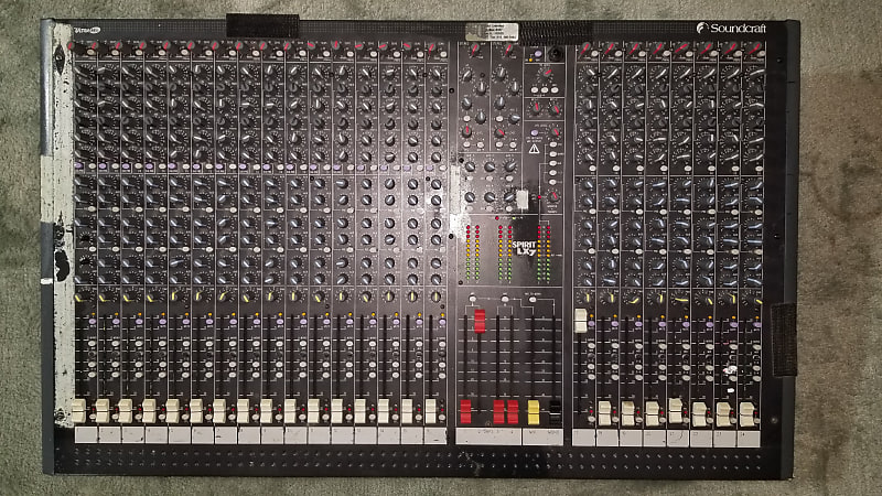 Soundcraft Spirit LX7 24-Channel 6-Bus Analog Audio Mixer | Reverb