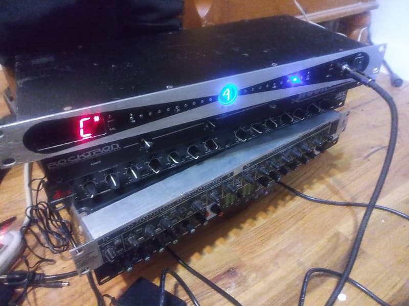 Fender RT1000 Rack mount tuner Guitar/ Bass stage tuner Rare! | Reverb