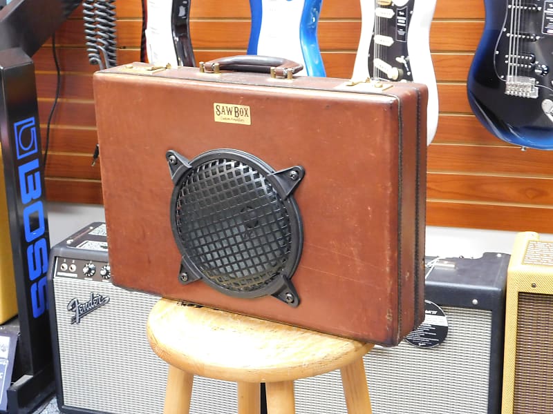 SawBox Retro-5 Suitcase Battery Powered Guitar Amplifier | Reverb
