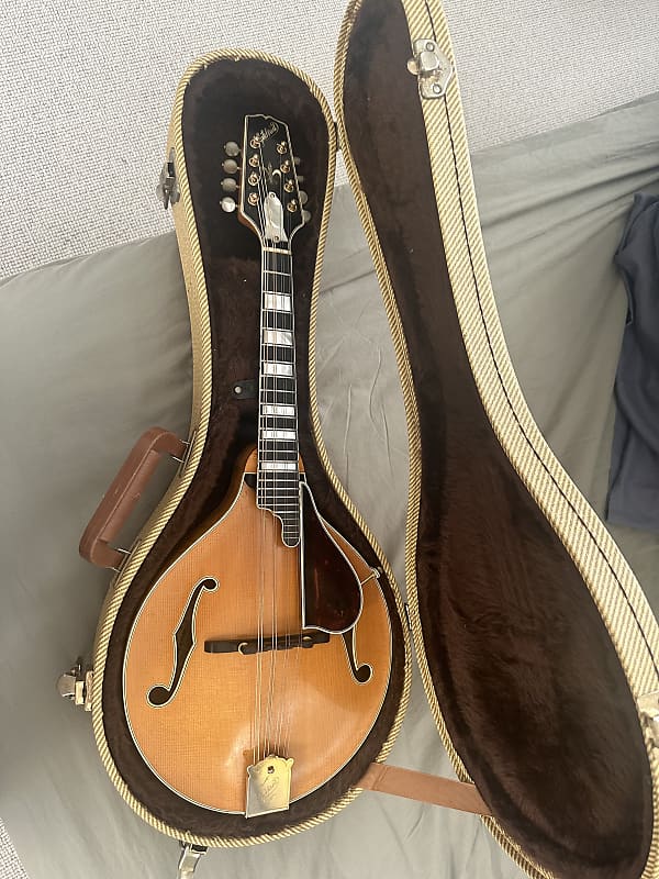 THE Golden Gilchrist Model 3A Mandolin 98-417 | Reverb