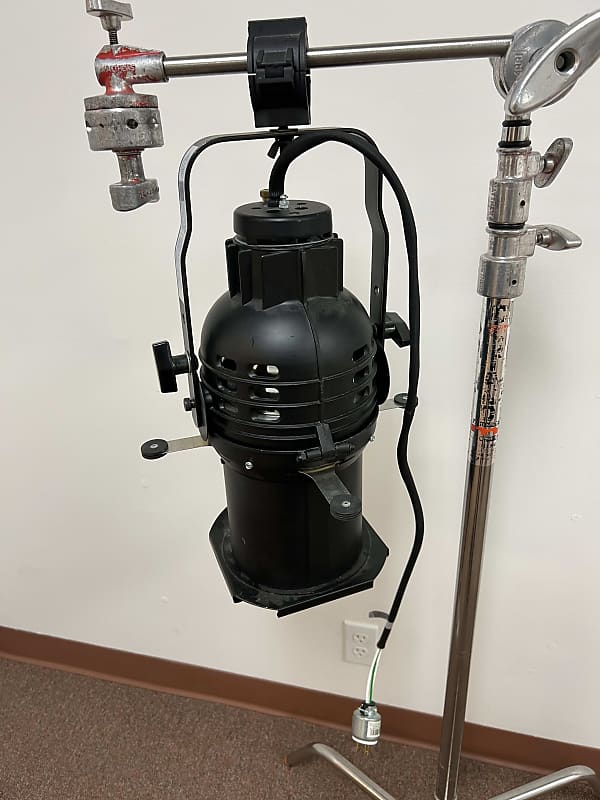 Altman 360q Ellipsoidal | Reverb