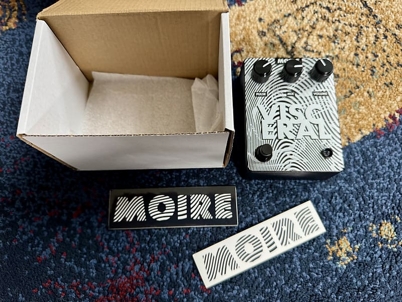 🌀 Moire Visceral w/Box & Swag, synth-style sawtooth fuzz, | Reverb UK