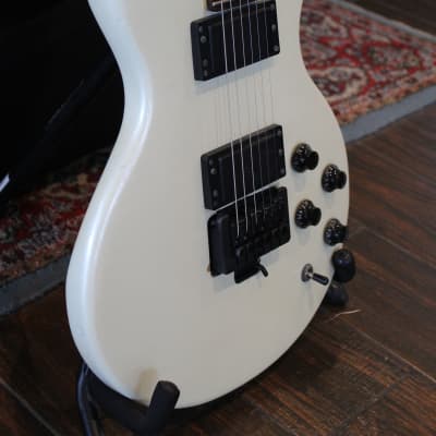Epiphone LP-2 PW 1980s Pearl White w/ Steinberger Saddle | Reverb