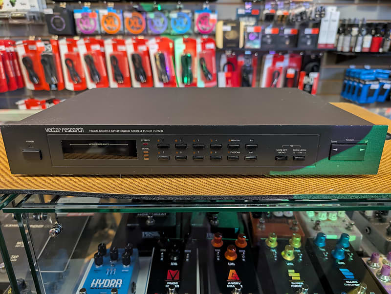 Vector Research VU-1500 FM/AM Synthesized Stereo Tuner | Reverb