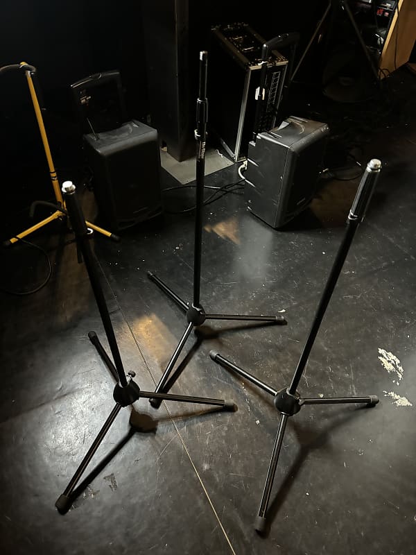 On-Stage Set of 3 Microphone Stands | Reverb