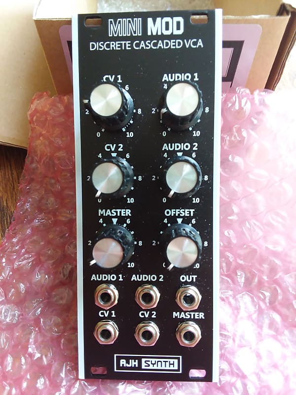 AJH Synth MiniMod VCA Module Dark Edition | Reverb