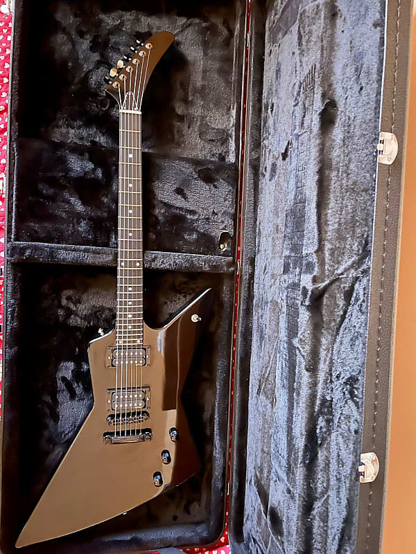 Handmade Explorer style 2022 - Black | Reverb