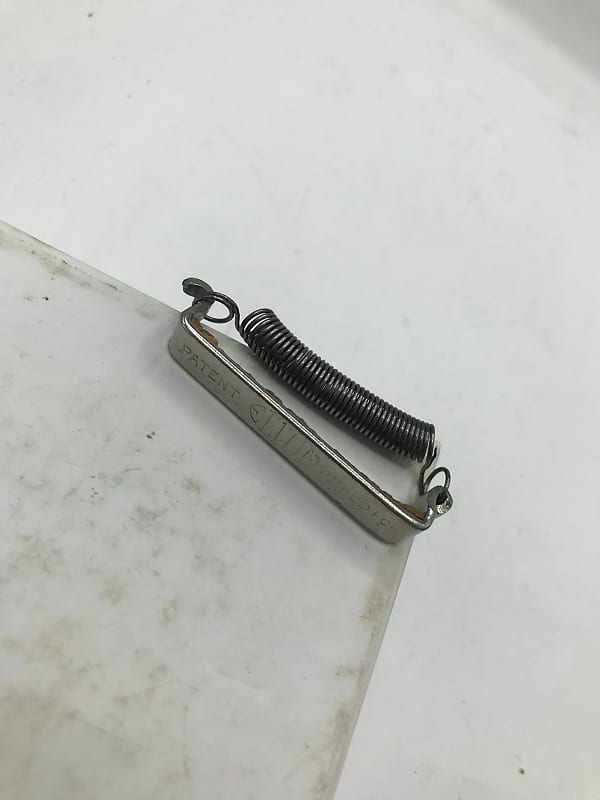 Vintage Elton Banjo Spring Capo Banjo - Silver | Reverb