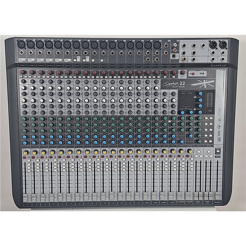 Soundcraft Signature 22MTK Analog Mixer, B-Stock | Reverb
