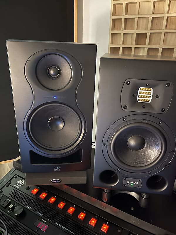 Kali Audio IN-8 V2 8-inch Powered Studio Monitors - Black | Reverb