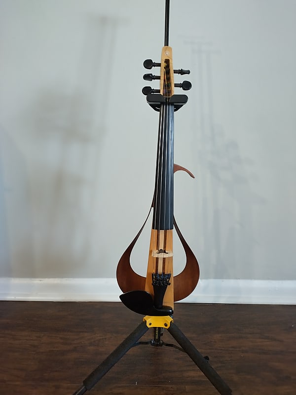 Yamaha YEV-105 Electric Violin - Natural | Reverb