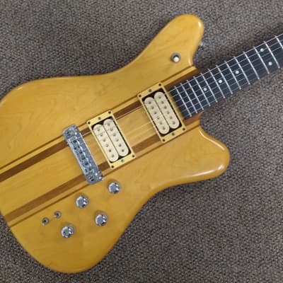 MARTIN EM-18 electric guitars