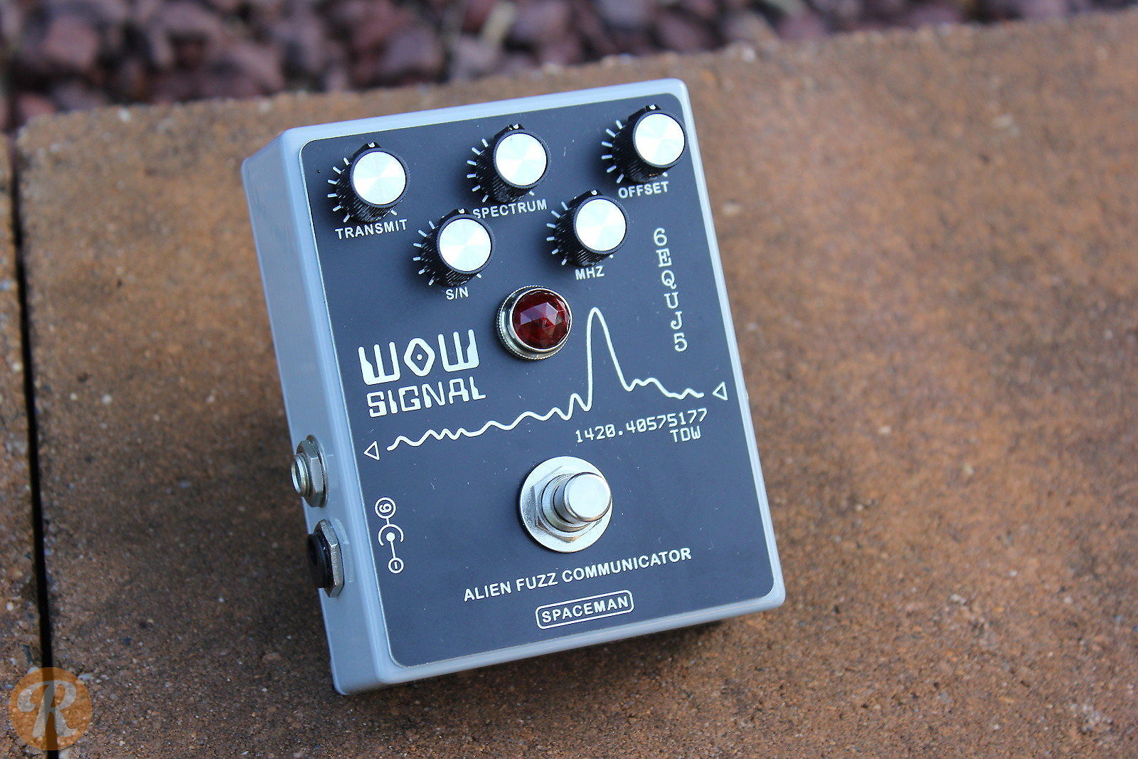 Spaceman Effects WOW Signal Alien Fuzz Communicator | Reverb Australia