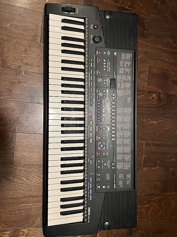Yamaha PSR-410 | Reverb