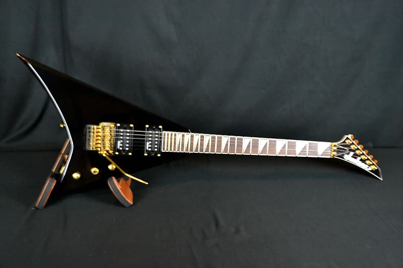 Jackson JS32 CD Concorde, Floyd Rose, Gold Hardware | Reverb