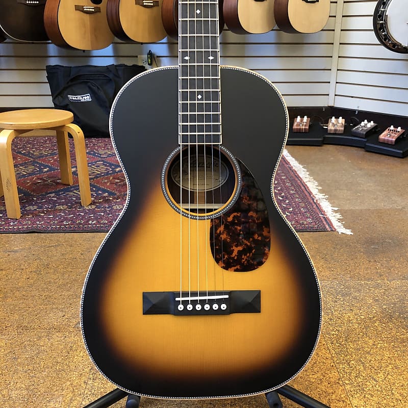 Larrivee Limited Run O-40R Sunburst Special Sitka | Reverb