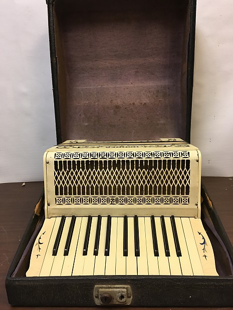 Hohner Vintage Student Accordion 1940s - 1950s White | Reverb
